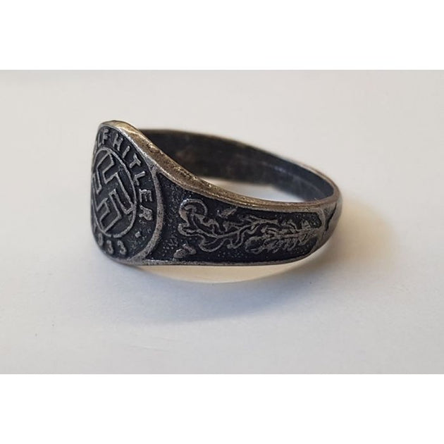 GERMAN ADOLF HITLER 1933 RING – Militarytour